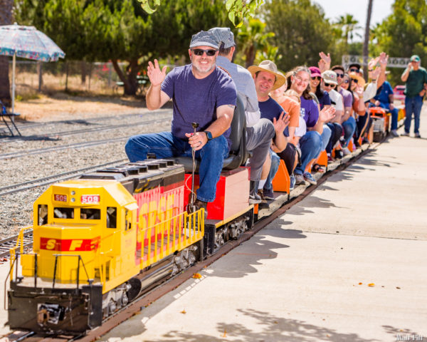 Complimentary Public Train Rides – ORANGE COUNTY MODEL ENGINEERS